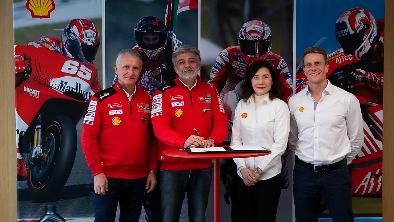 Shell và Ducati mở rộng quan hệ đối tác khi MotoGP bước vào kỷ nguyên ...